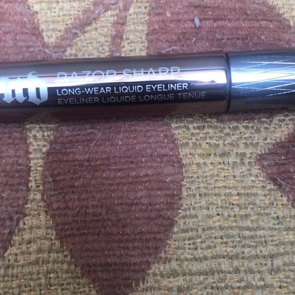 Urban Decay | Makeup | New Urban Decay Razor Sharp Liquid Eyeliner ...